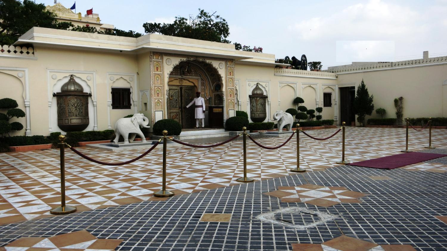 The Raj Palace Jaipur – Tattva